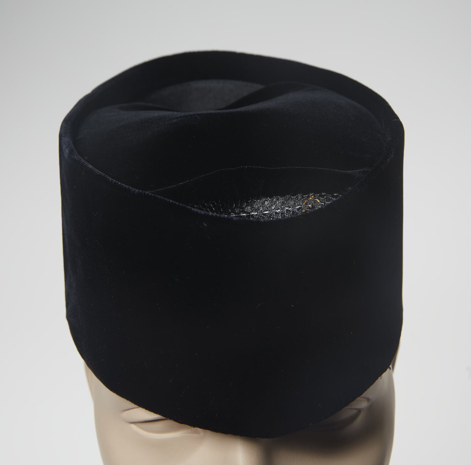 Kopiah - Men's Black Velvet Cap, Zurlia Istiviani Usman, EMAAN Store ...