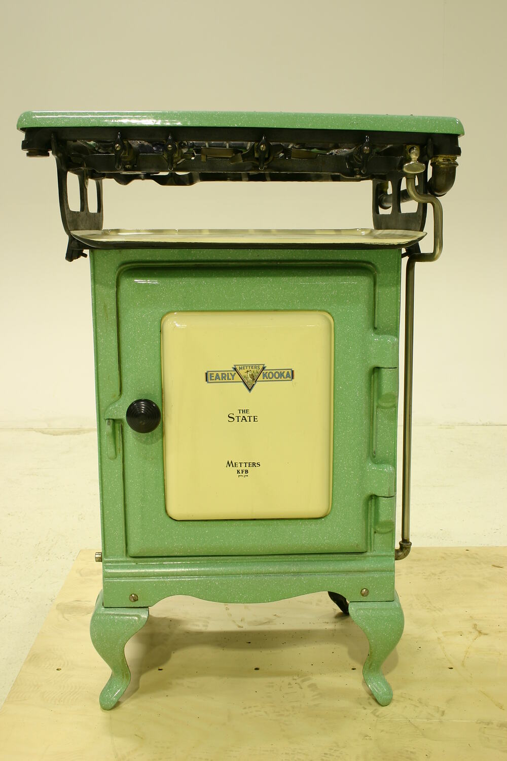 Stove - Metters 'Early Kooka', The State, Green & Cream, circa 1926