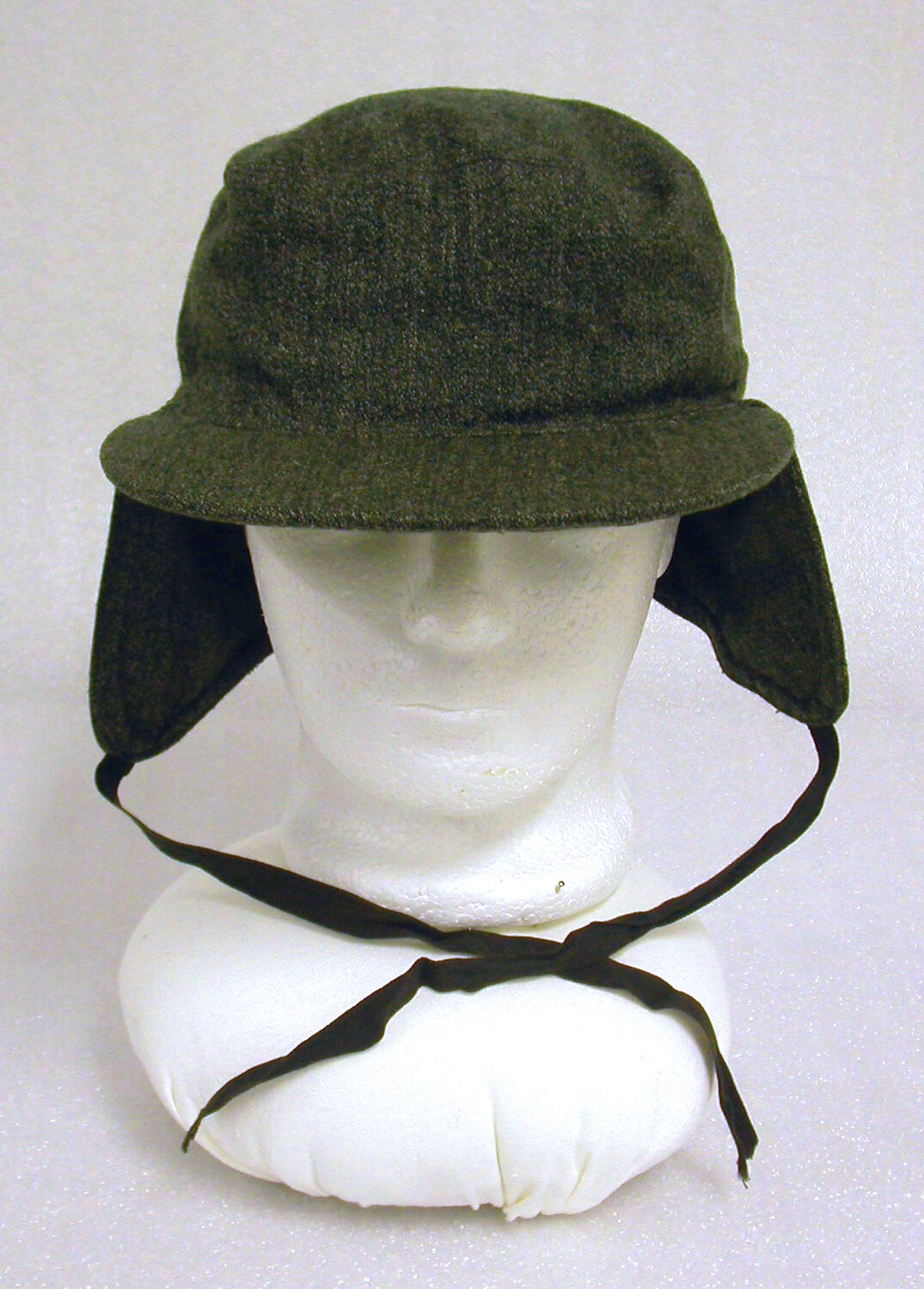 Ski Cap - Commonwealth Government Clothing Factory, Green Gabtwist, 1958