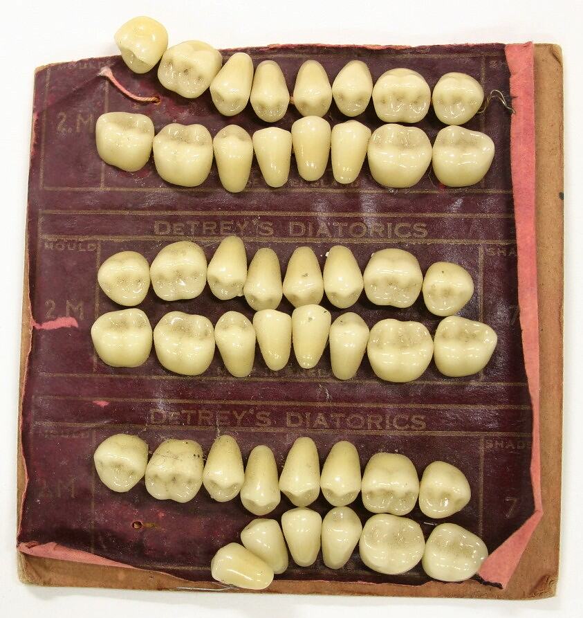 Artificial Teeth - Porcelain Cuspid & Molar, DeTrey's Diatorics, circa 1925