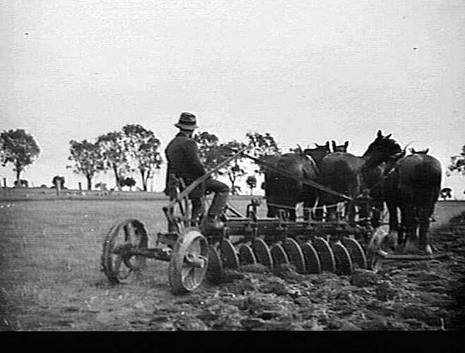 Photograph - H.V. McKay Pty Ltd, Farm Equipment Manufacture & Field ...