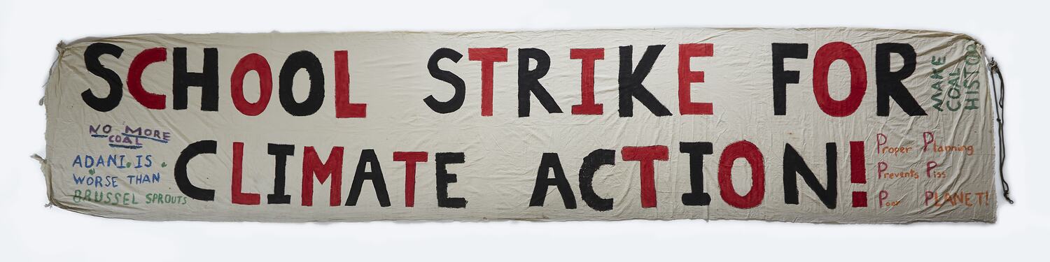 Banner - 'SCHOOL STRIKE FOR CLIMATE ACTION!', Bendigo, 1 Nov 2018