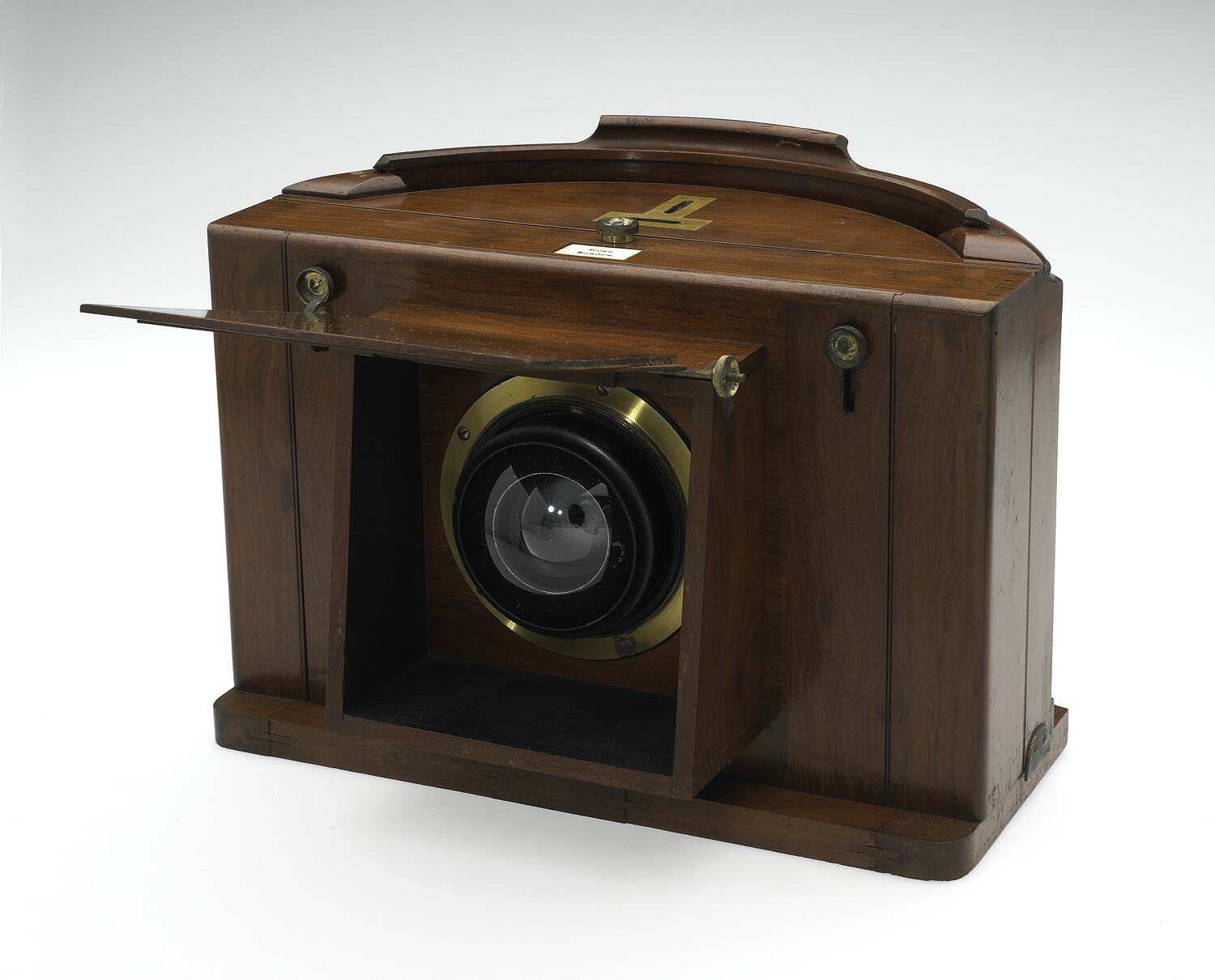 Camera - Sutton Panoramic Camera, London, circa 1861