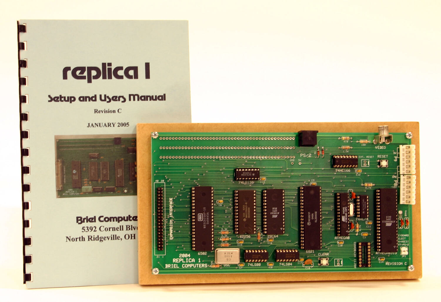 Computer Console - Replica, Apple I, 1976, Assembled 2006