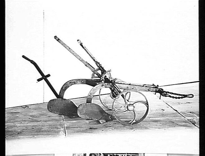 Photograph - H.V. McKay Pty Ltd, Farm Equipment Manufacture & Field ...