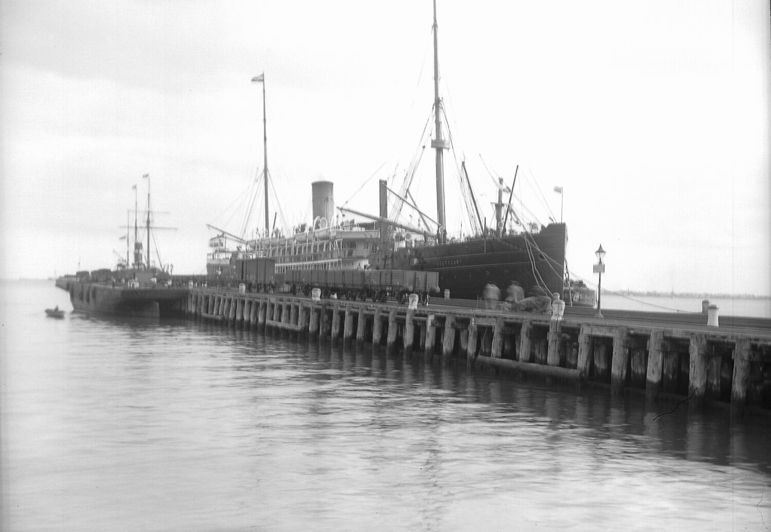 Glass Negative - SS Stuttgart, Port Melbourne, Victoria, Apr 1898