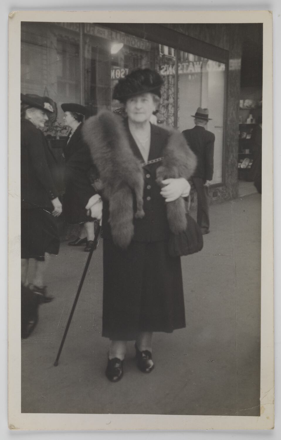 Digital Image - Anna Rouse, Street Portrait, George Street, Sydney ...