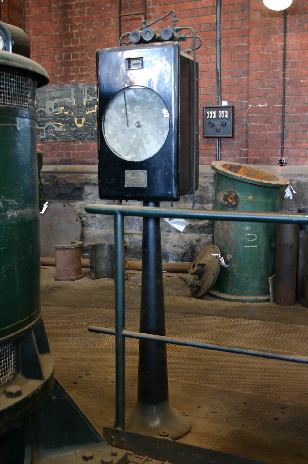 Recording Flow Meter - Foster Instruments Pty Ltd, 'Cosmic' No.200 ...