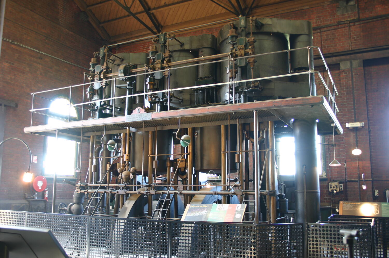 Steam Pumping Engine - Austral Otis, No.9, North Engine Room, Spotswood ...