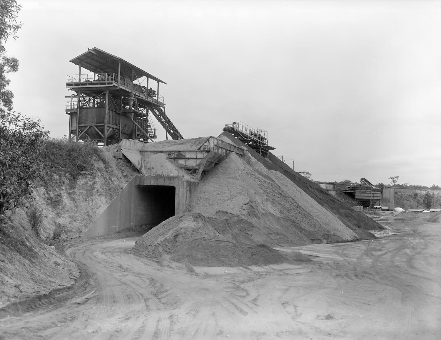 Negative - Mining Scene, Victoria circa 1974