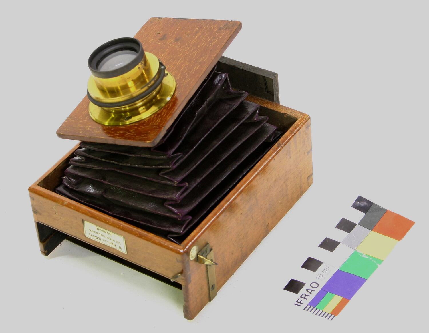 Camera - William Watson & Sons, 'Detective' Camera, London, circa 1886