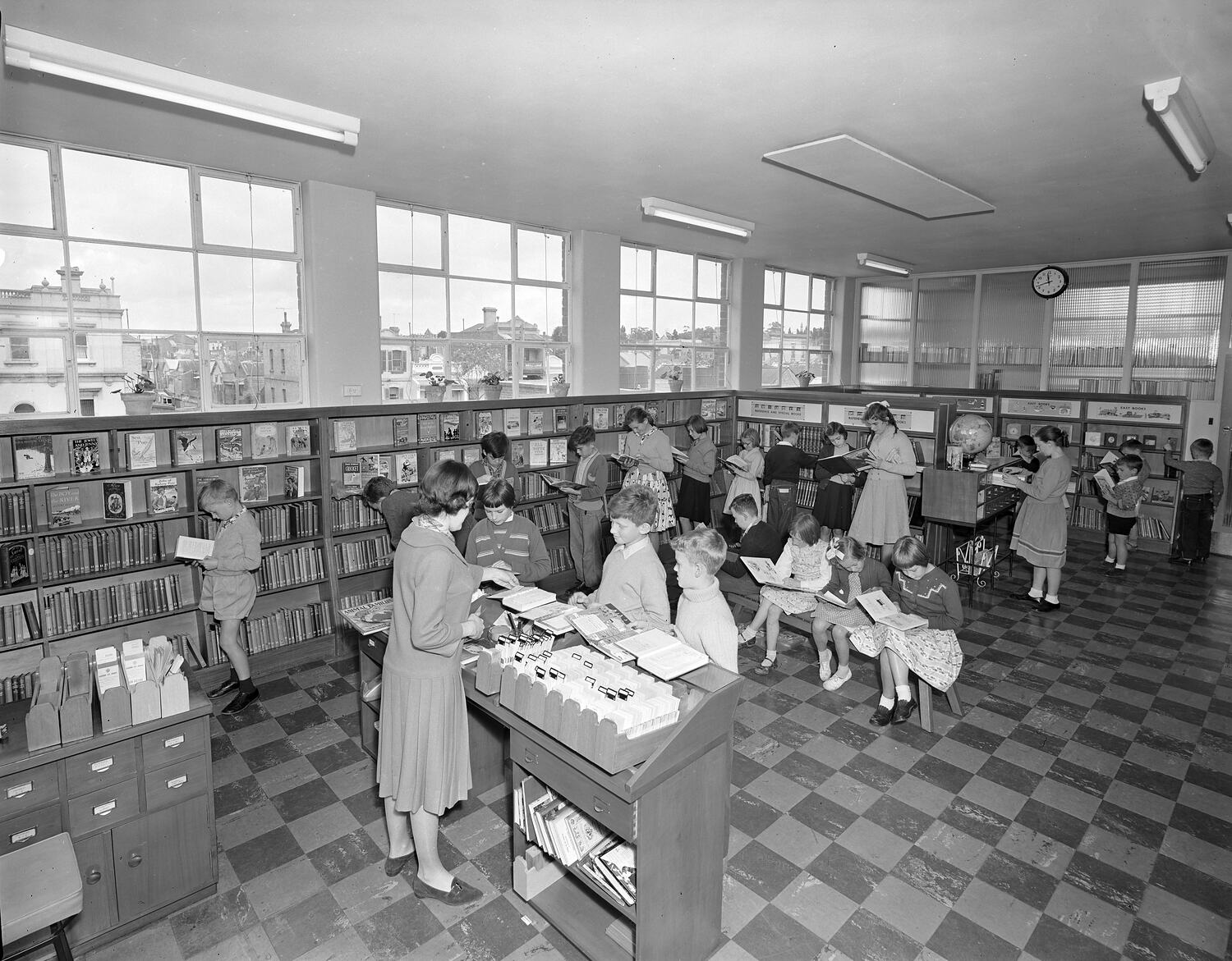 Negative - Melbourne City Council, Children in a Library, Victoria, 09 ...