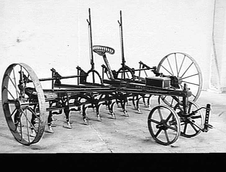 Photograph - Sunshine Harvester Works, Farm Equipment Manufacture ...