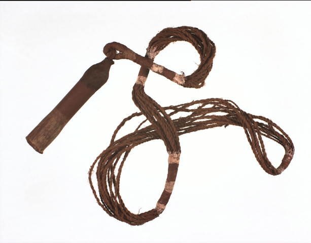 Ornament, neck. Port Essington, Western Arnhem Land, Northern Territory ...