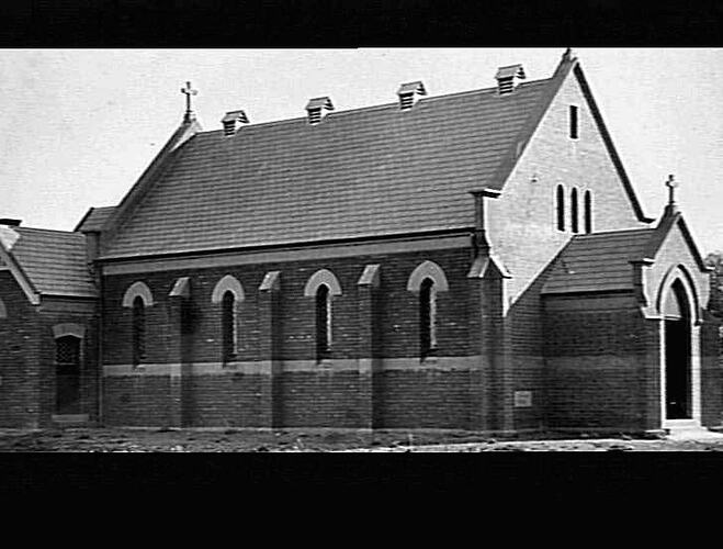 Negative - by Lilian L. Pitts, Merrigum, Victoria, circa 1910s