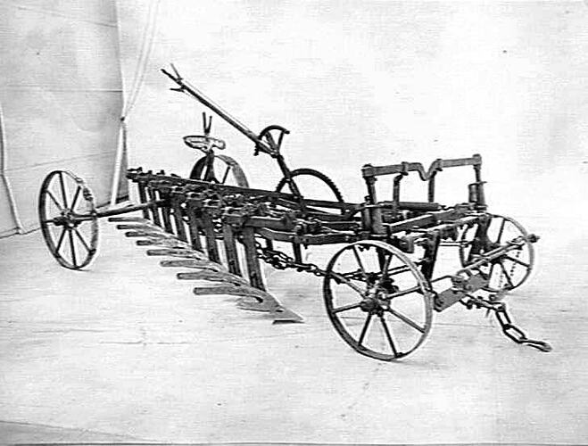 Photograph - Sunshine Harvester Works, Farm Equipment Manufacture ...