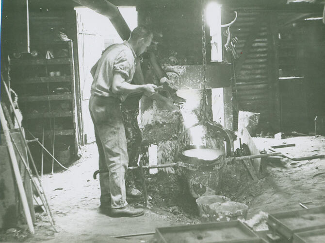 Photograph - Daniel Harvey Pty Ltd, Foundry Process Operator, Victoria ...