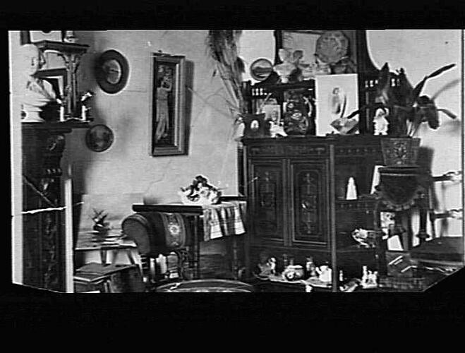 Negative - by Lilian L. Pitts, Merrigum, Victoria, circa 1910s