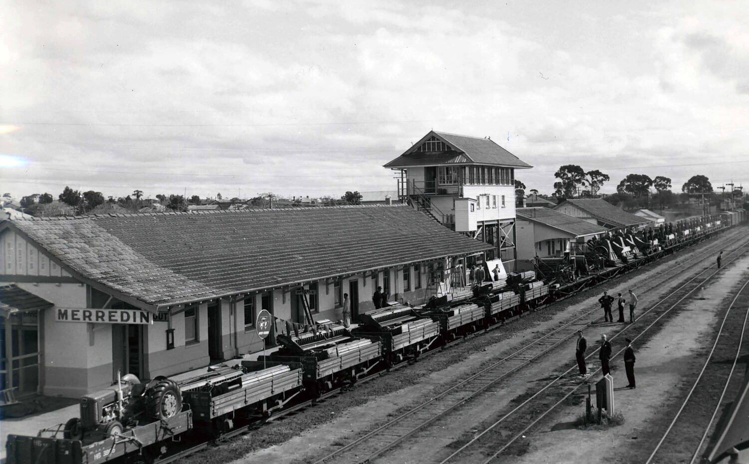 Photograph - Massey Ferguson, EquipmentTransportation to Merredin ...