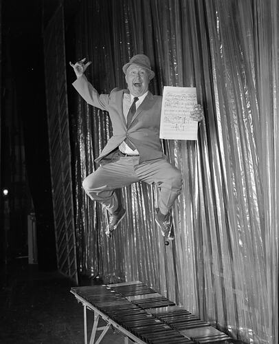 Negative - Tivoli Theatre, Portrait of Will Mahoney, Victoria, 15 Apr 1959