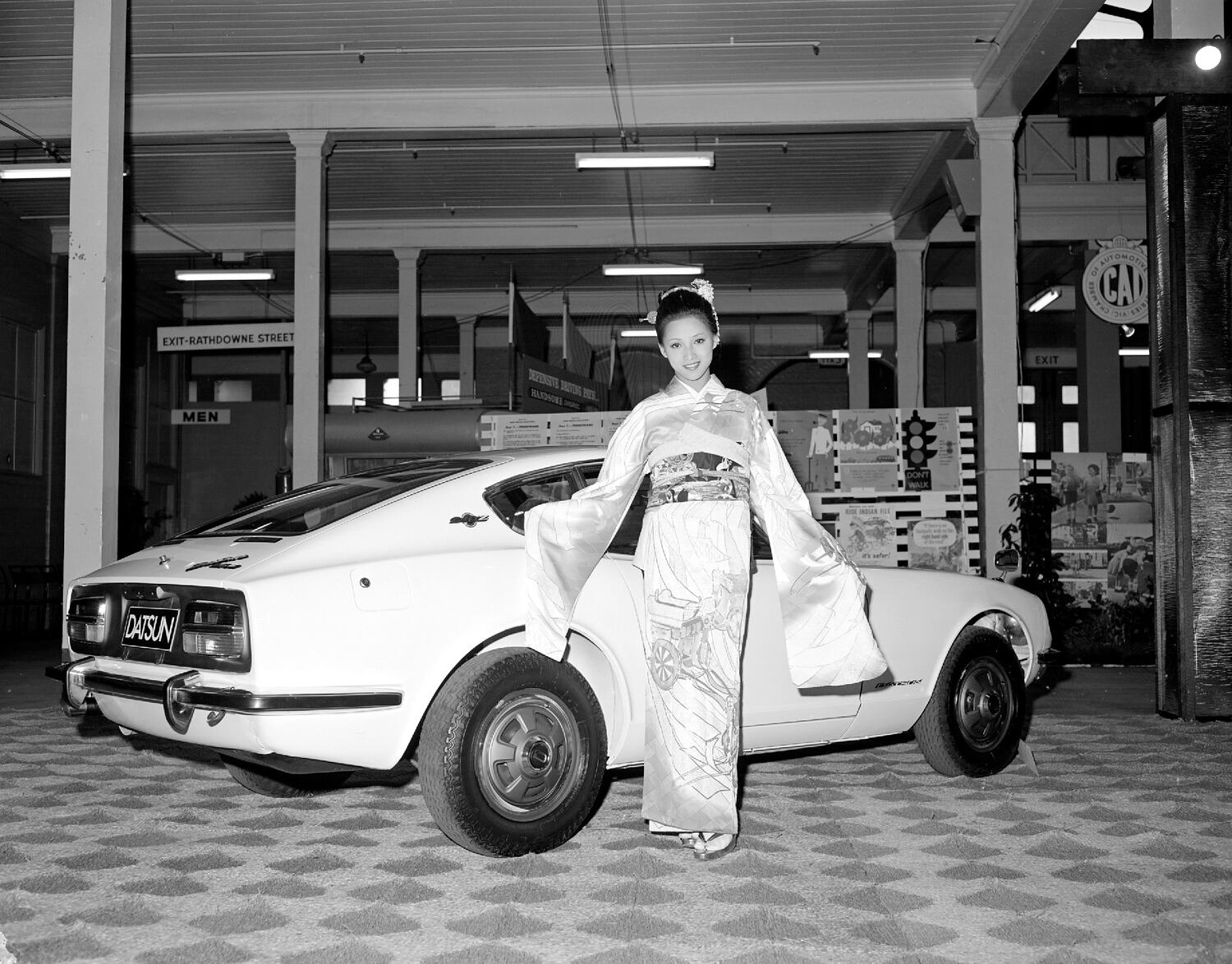 Negative - Datsun 240Z & Japanese Woman, Melbourne International Motor ...