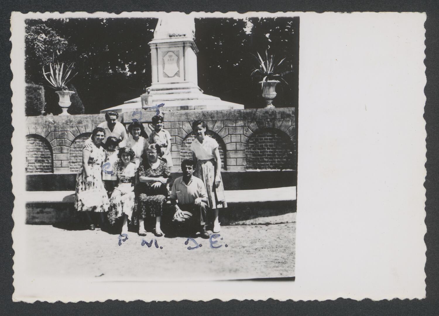 Photograph - Coxhead Family in Front of Cenotaph, Fremantle, Australia ...