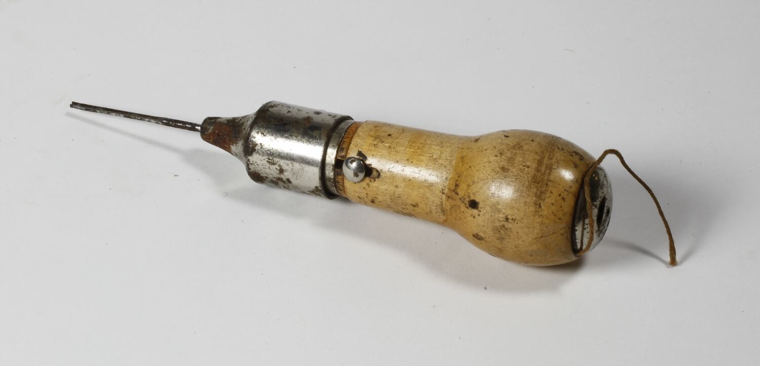 Hand Sewing Awl - Sailmaking, pre 1970