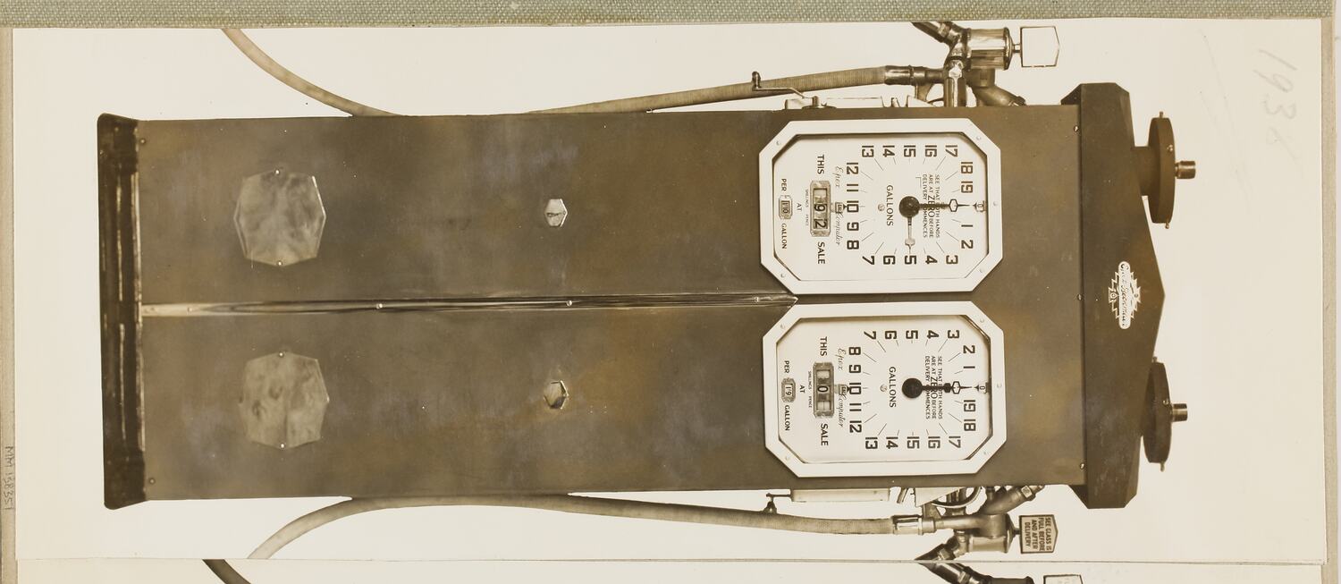 Photograph - Engineering Products Pty Ltd, Epex-Beckmeter Petrol Pump, 1938