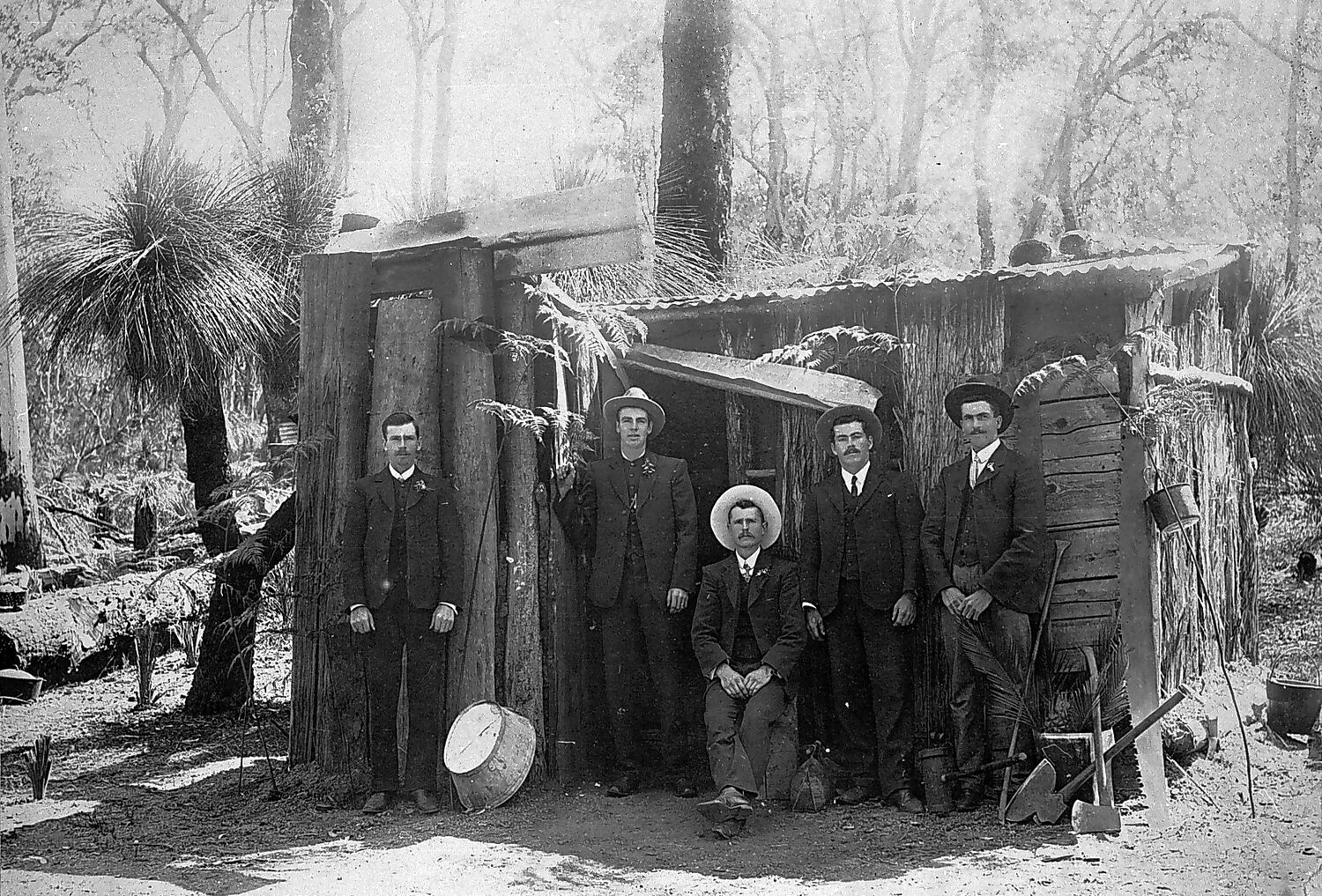 Negative - Lucknow, Victoria, 1908