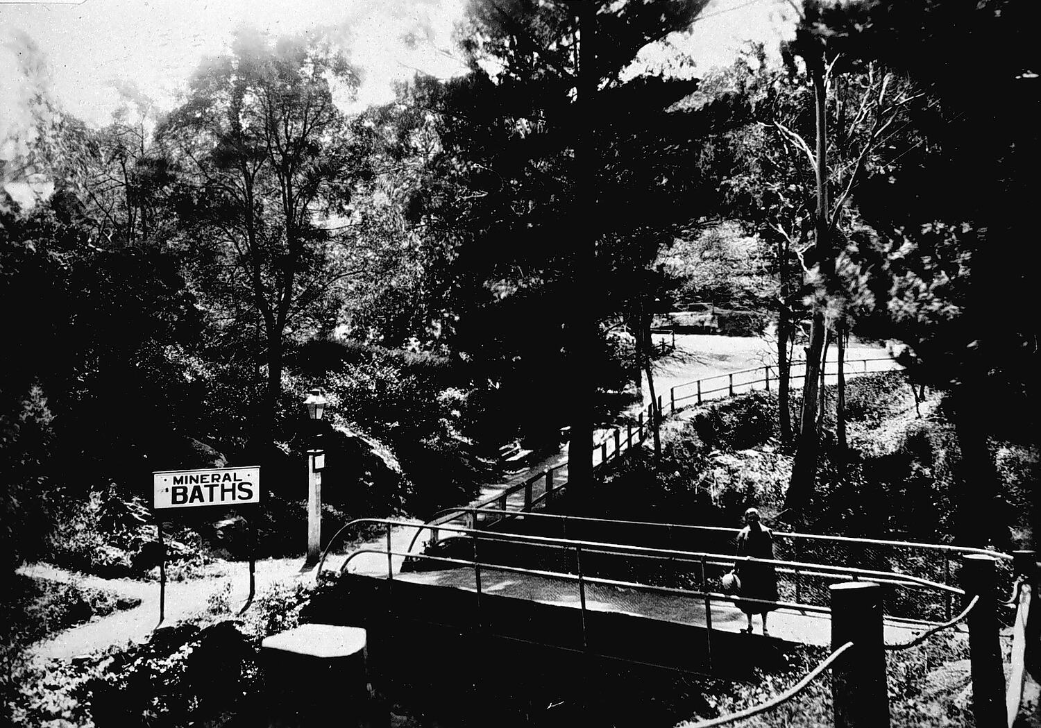 Negative - Hepburn Springs, Victoria, circa 1930
