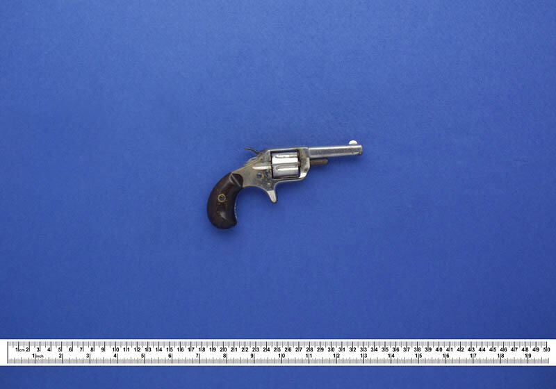 Revolver - Colt New Line, 1877