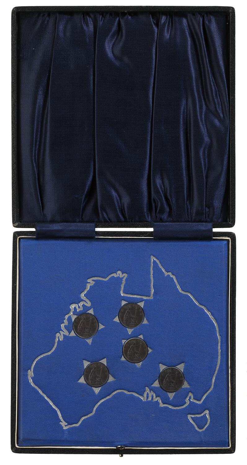 Coin Set - Anzac Commemoration, Australia, 1926