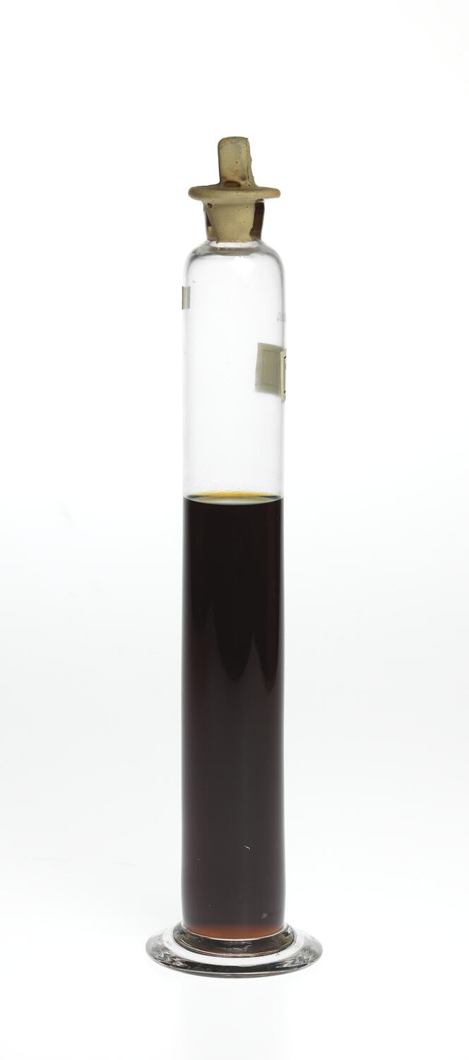 Oil Sample - Eucalyptus longifolia, New South Wales, pre 1922