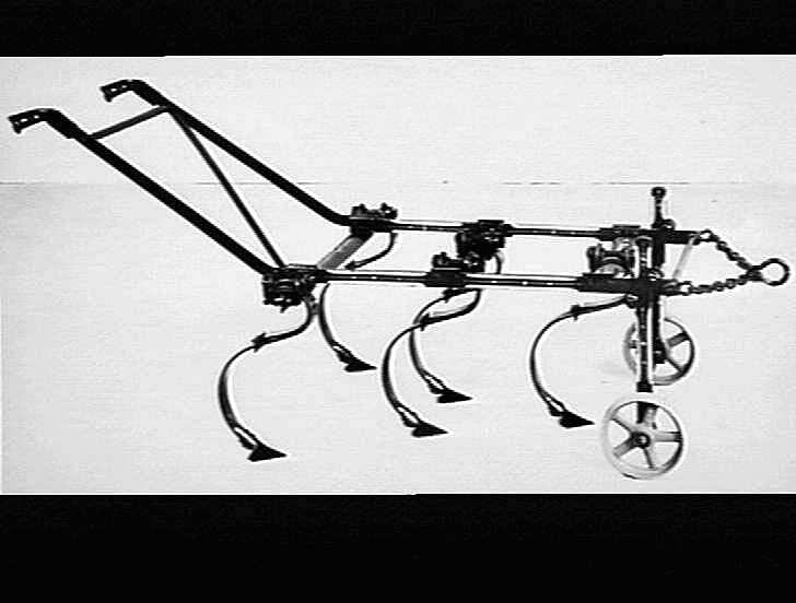 Photograph - Sunshine Harvester Works, Farm Equipment Manufacture ...