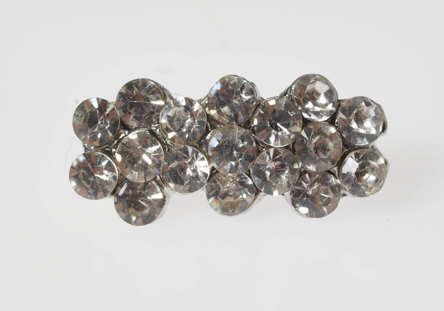 Decorative Pin in Box - Zurlia Istiviani Usman, EMAAN Store, Sydney ...