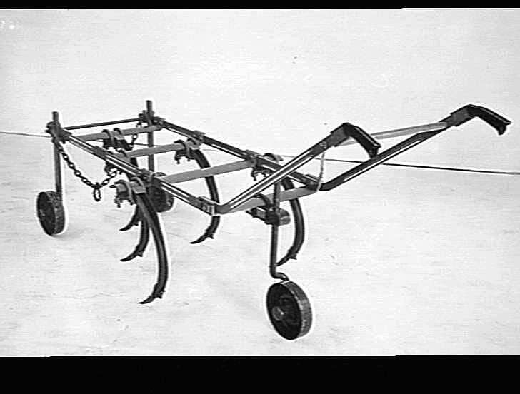 Photograph - Sunshine Harvester Works, Farm Equipment Manufacture ...