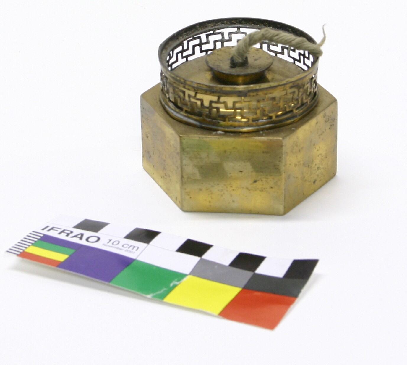 Illuminant - Oil, Projector, Magic Lantern