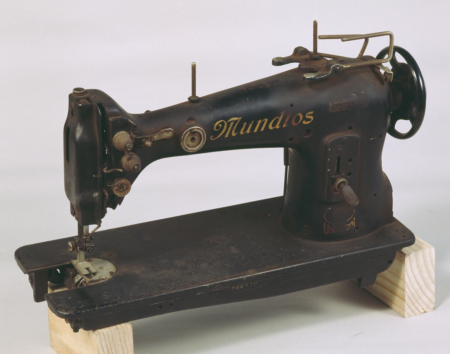 Sewing Machine - Mundlos, 1920s