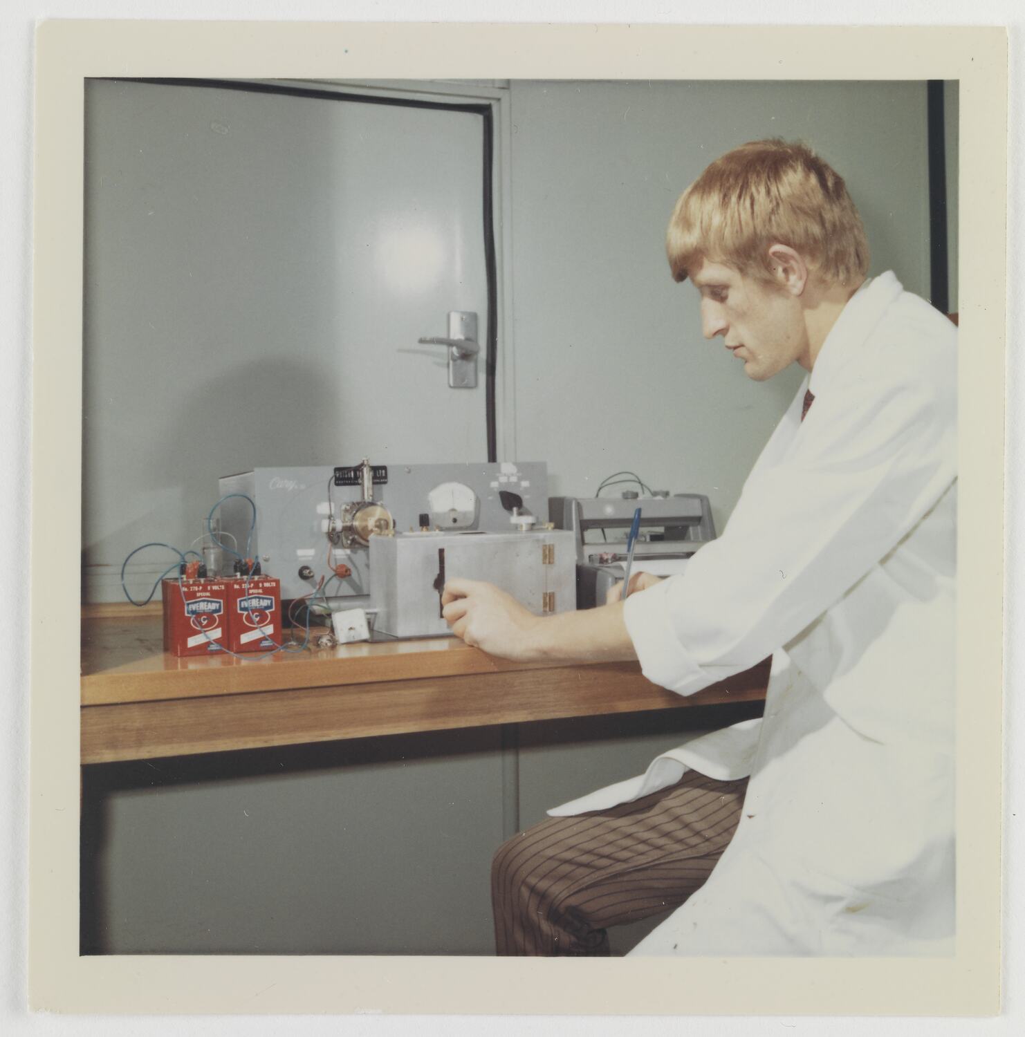 Photograph - Kodak Australasia Pty Ltd, Test Rig, Research Laboratory ...