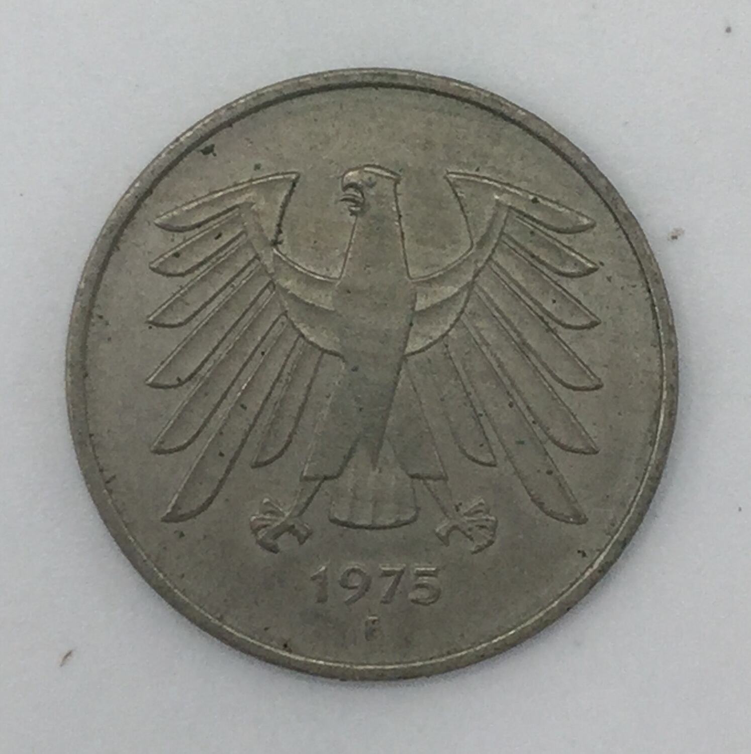 Coin - 5 Deutschmark, From Quilt, Julienne Tolksdorf In Memory of ...