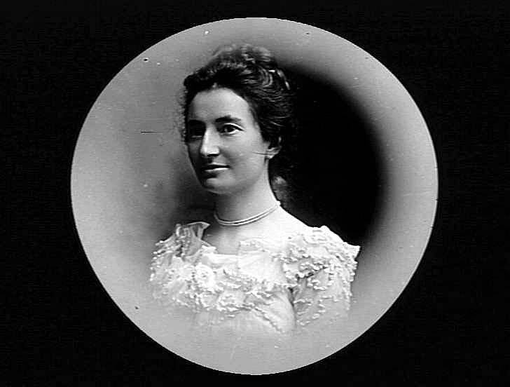 Glass Negative - Portrait of Alice Edington Marshall, Melbourne, circa ...