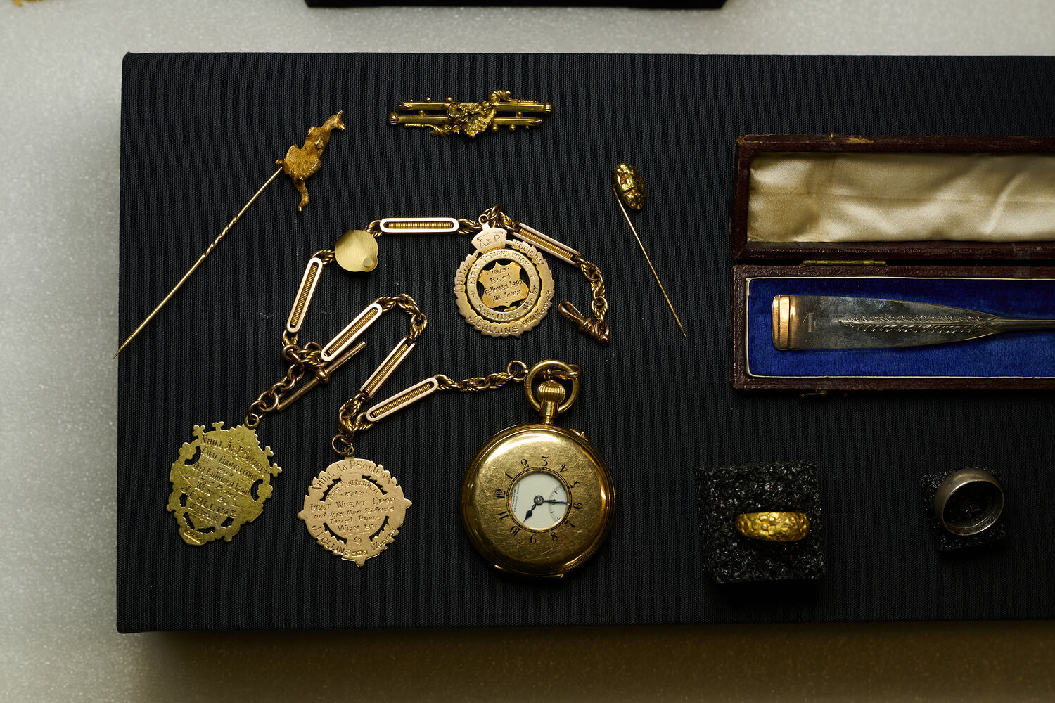 State of Victoria Gold Jewellery Collection