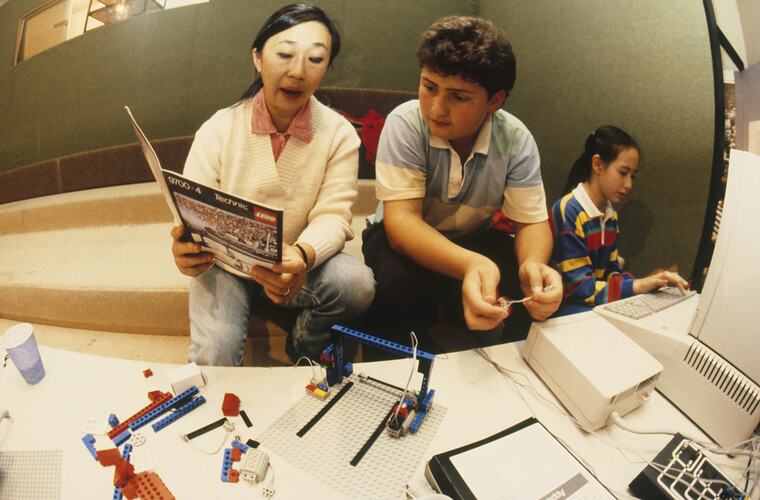 Digital Photograph - Queenie Aikenhead & Student Programming LEGO ...