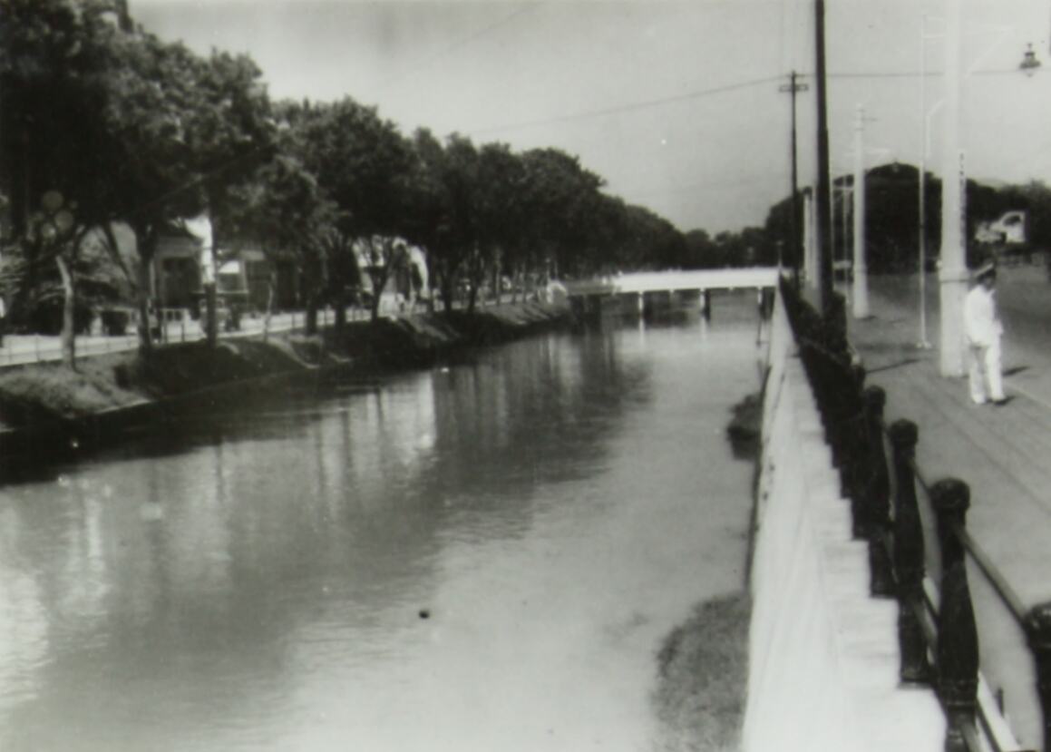 Photograph - Canal, Batavia, World War II, 1941-1942