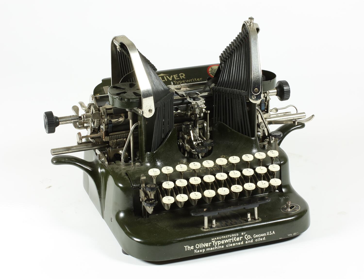 Typewriter - Oliver Typewriter Co, Model No. 5, 1911-1914