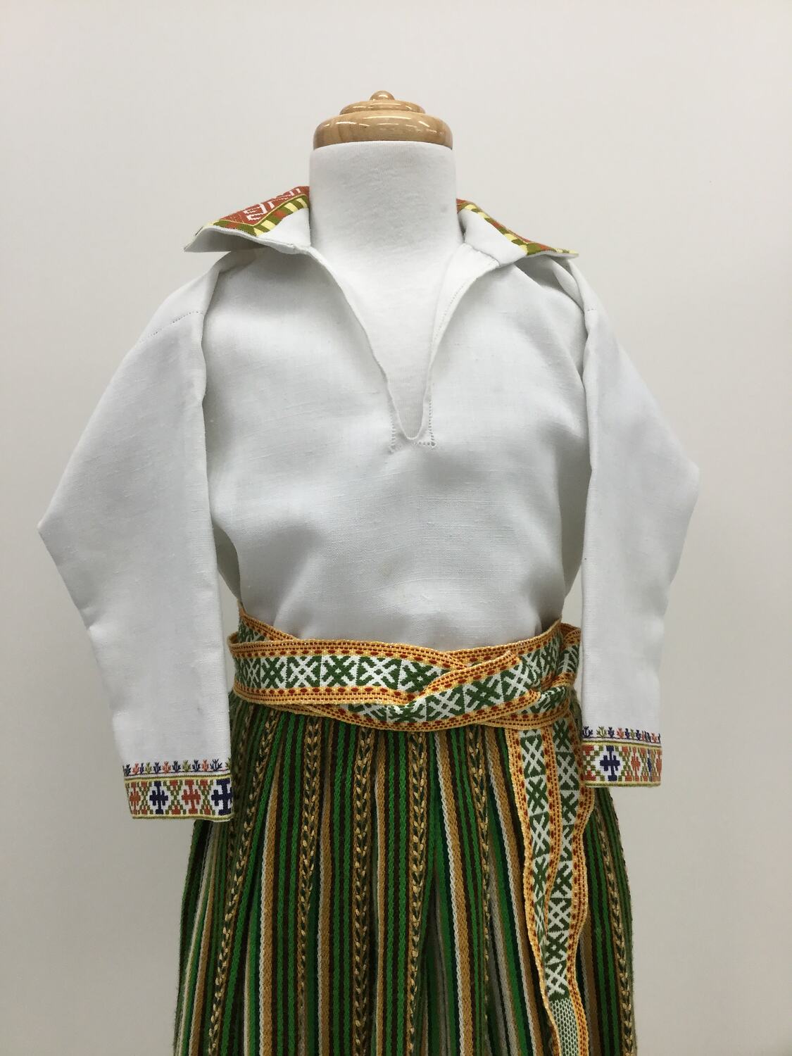 Shirt - Mrs Sidorenko, Latvian, Dignaja Region, Cream Linen with ...