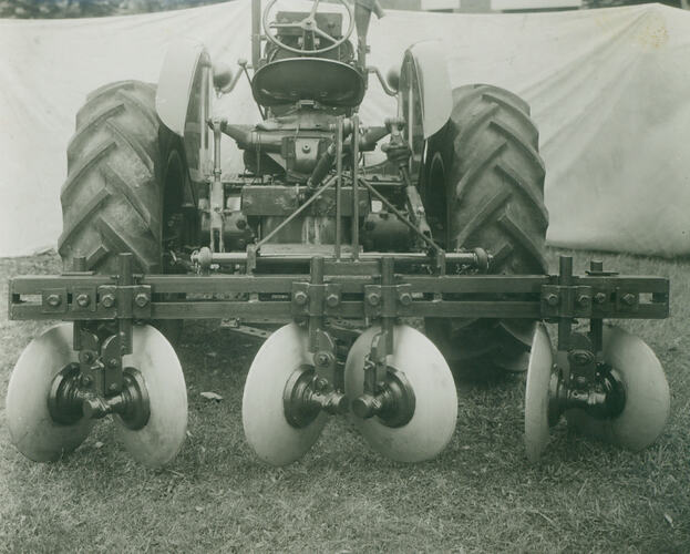 Photograph - Daniel Harvey Pty Ltd, Tractor with Disc Hiller, Victoria ...