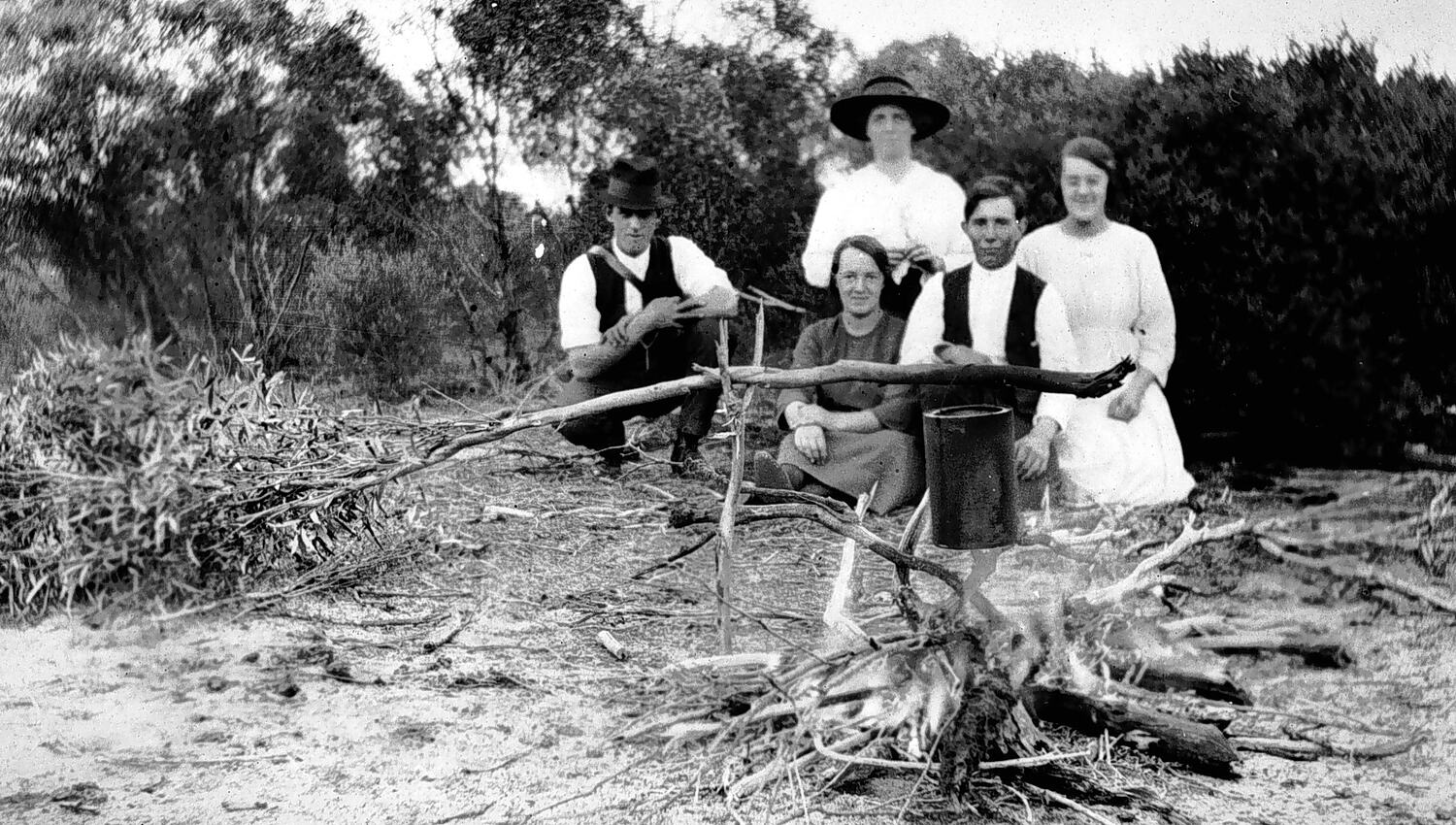 Negative - Underbool, Victoria, circa 1923