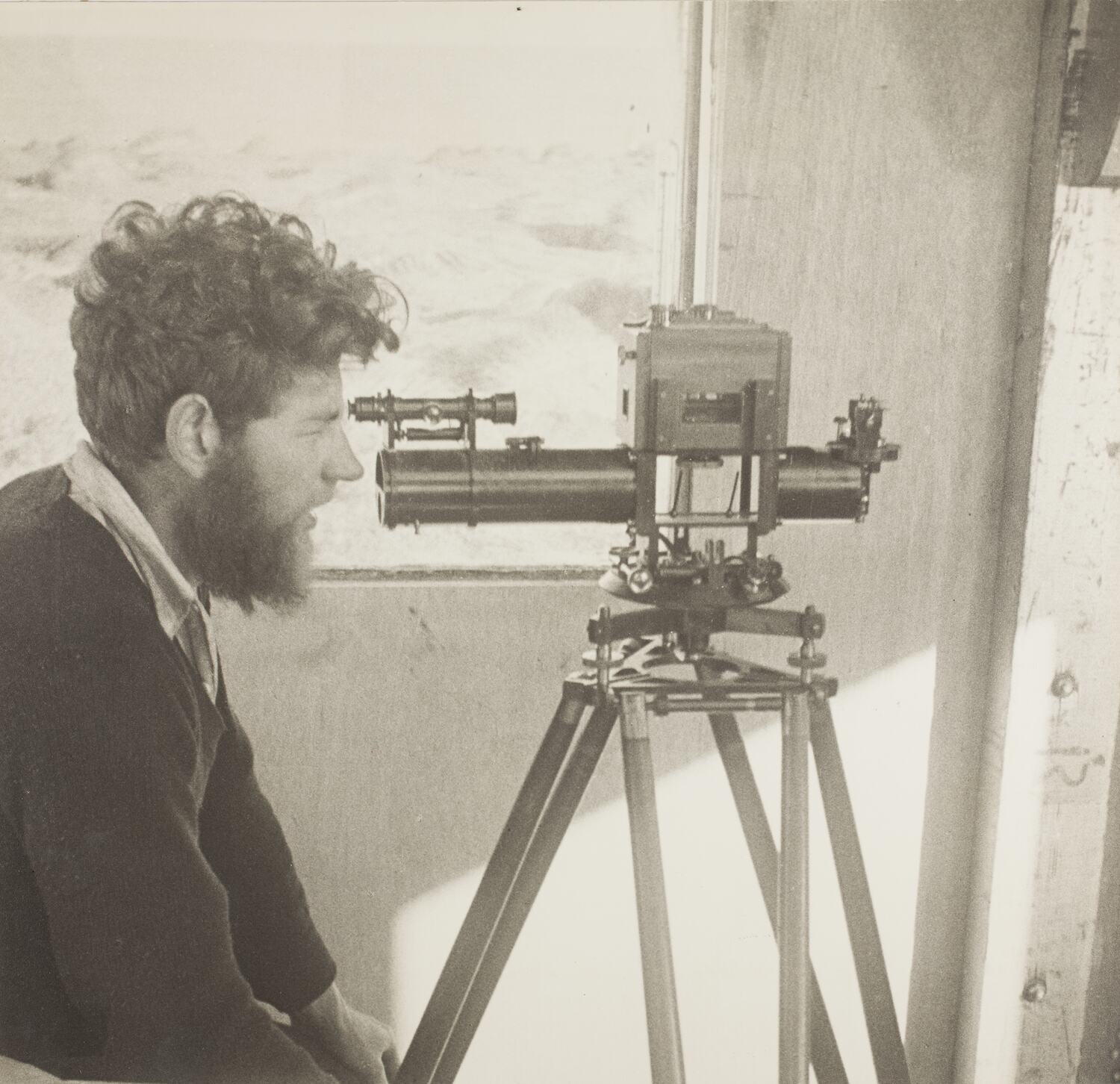 Photograph - The Australian National Antarctic Research Expedition ...