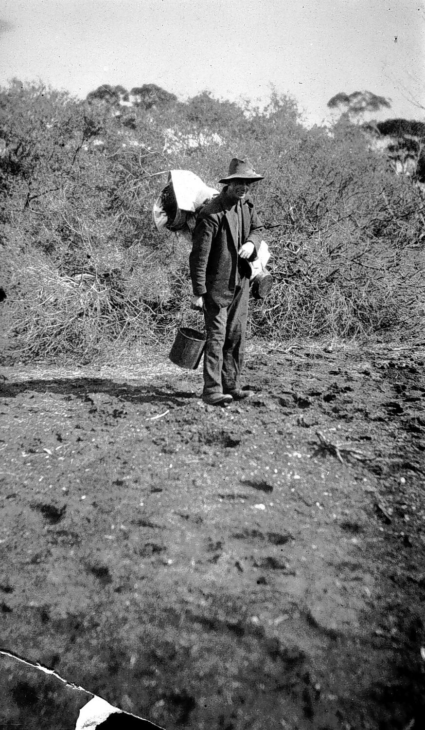 Negative - Underbool (?), Victoria, circa 1925